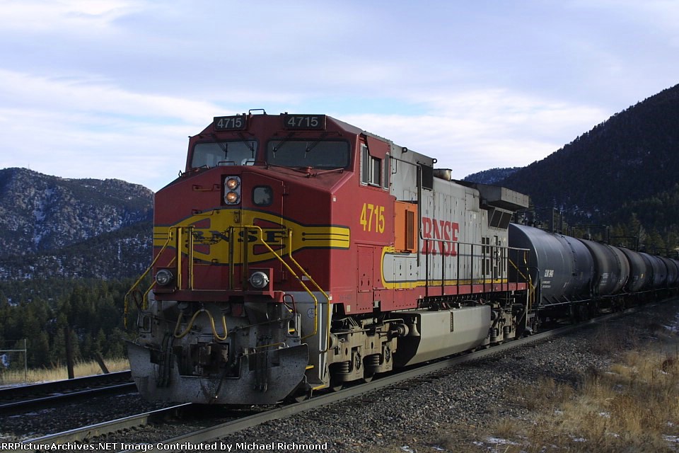 BNSF 4715
